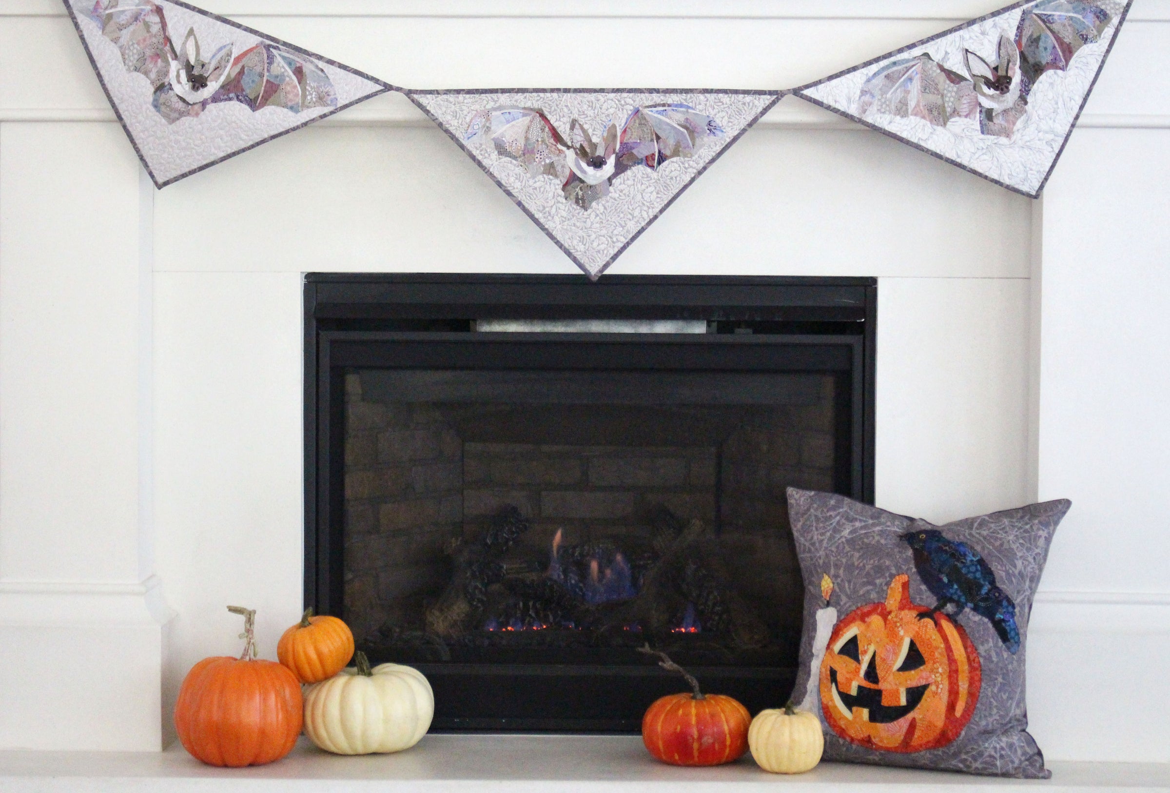 Batty Banner Downloadable Pattern – Collage Quilter